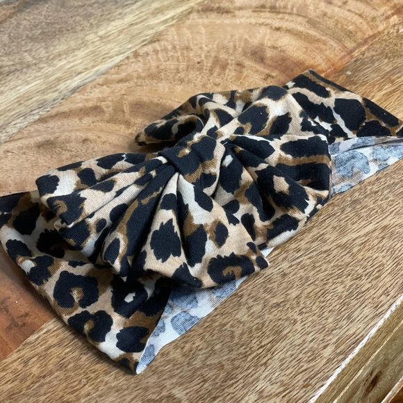Accessories | Leopard Print Knit Weave Headband Cozy Trendy And ...